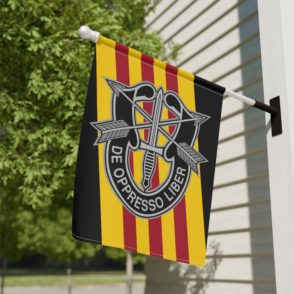 5th Special Forces Group - Vertical Outdoor House & Garden Banners ...
